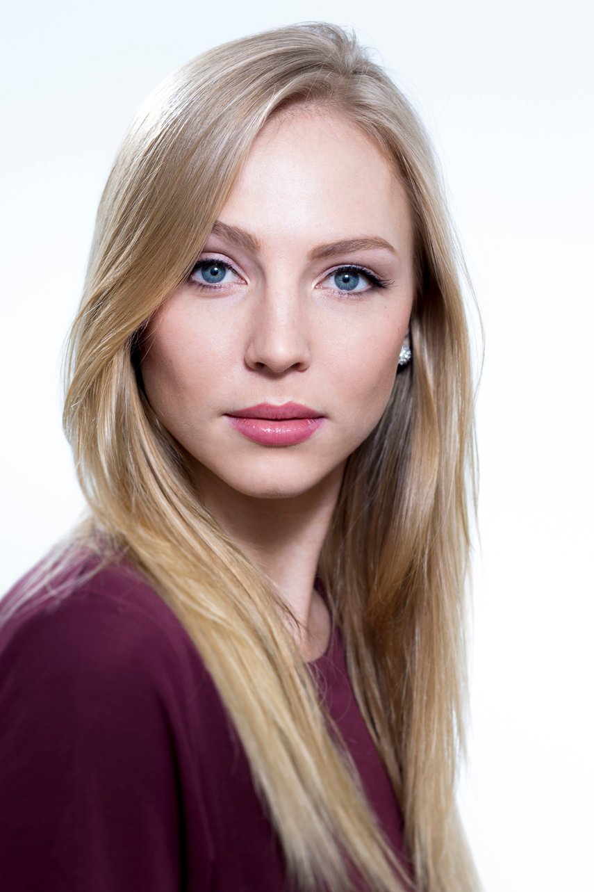 Female portrait and wedding photographer in North London
